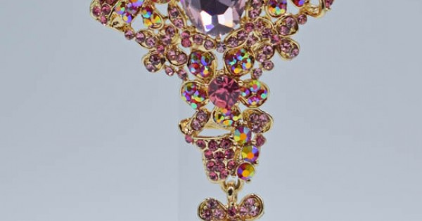 Rediscovering The Brooch